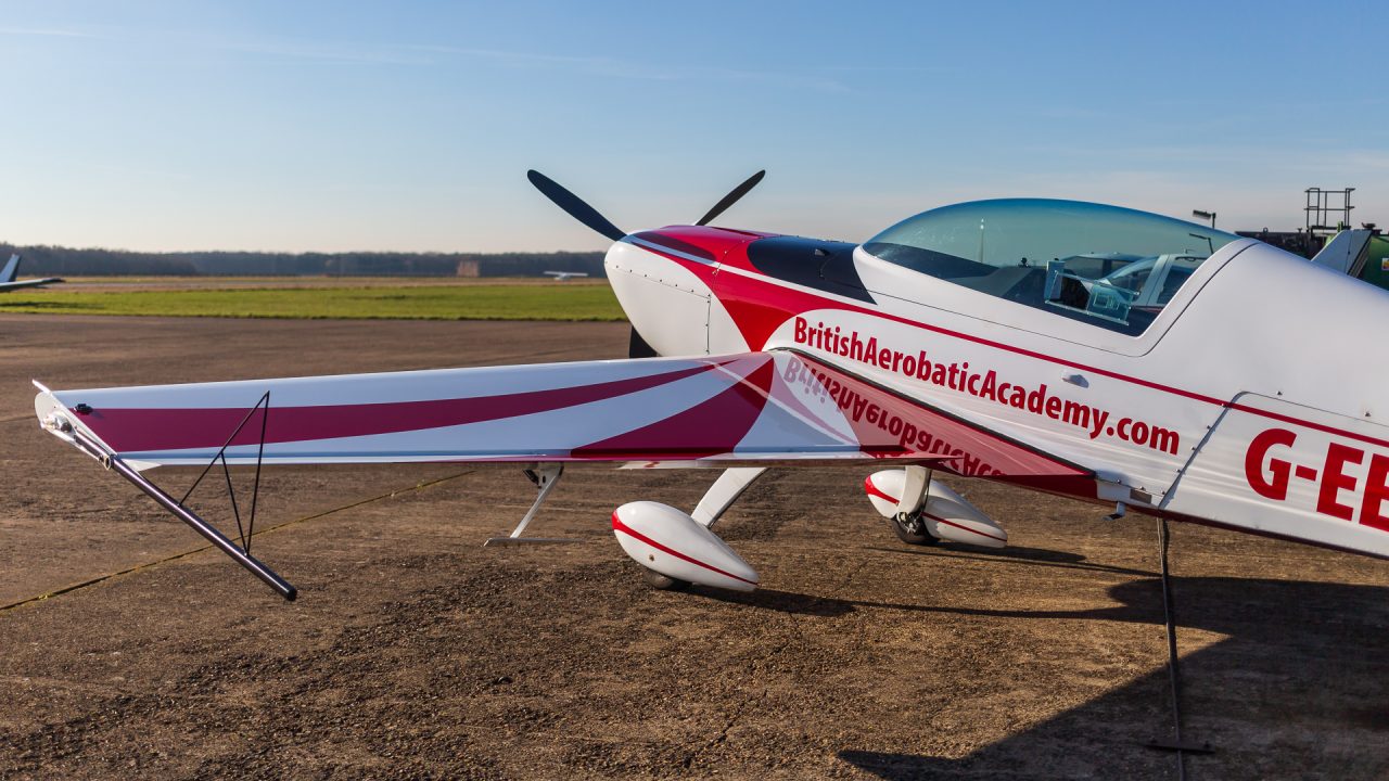 Extra 200 - British Aerobatic Academy