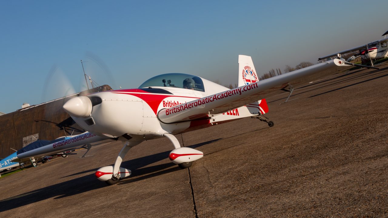 Extra 200 - British Aerobatic Academy